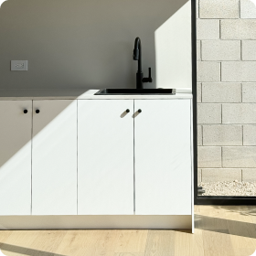 Tony Schindler - Minimal Living Concepts